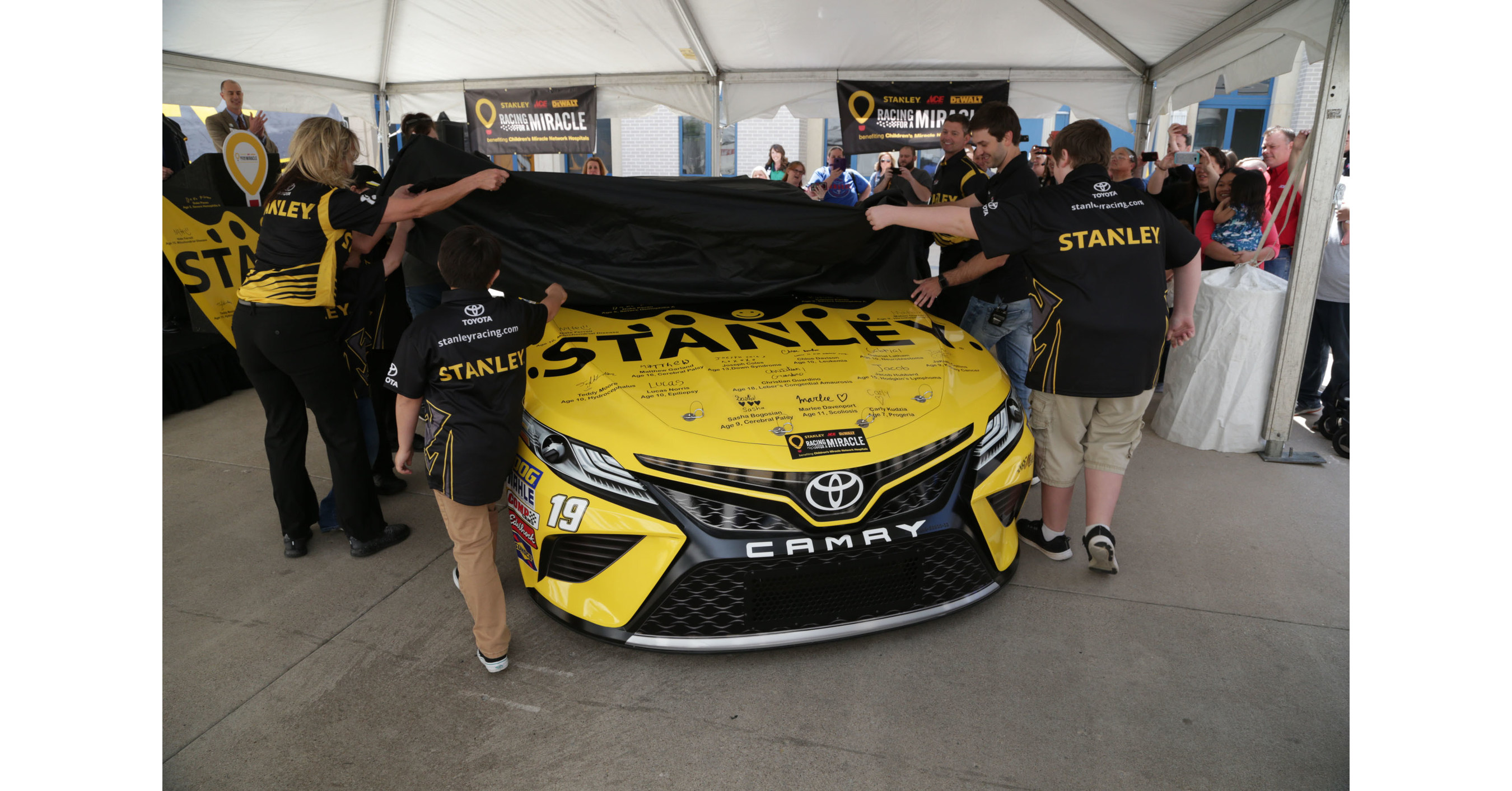 Daniel Suárez and STANLEY Team to Race for $1 Million at Texas