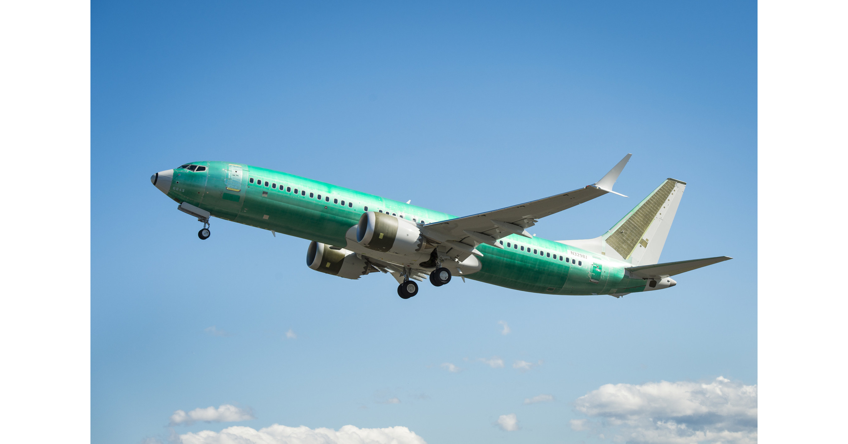 Boeing Business Jets Celebrates Flyaway of First BBJ MAX Airplane