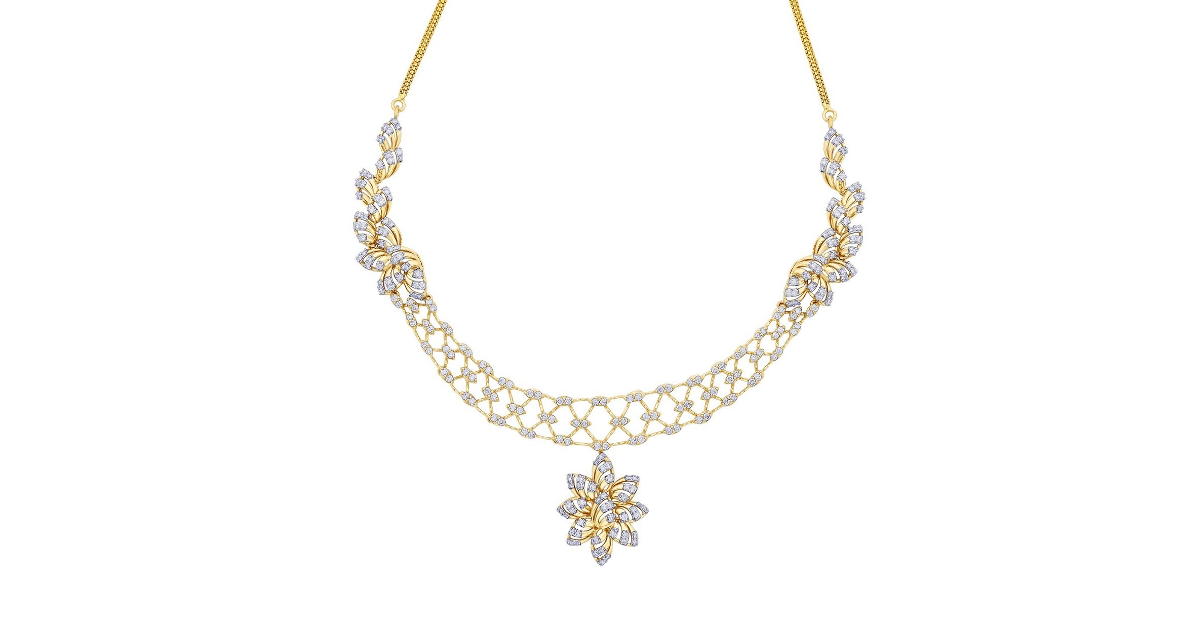 Reliance Jewels Offers Timeless Pieces of Jewellery for her Eternal Grace