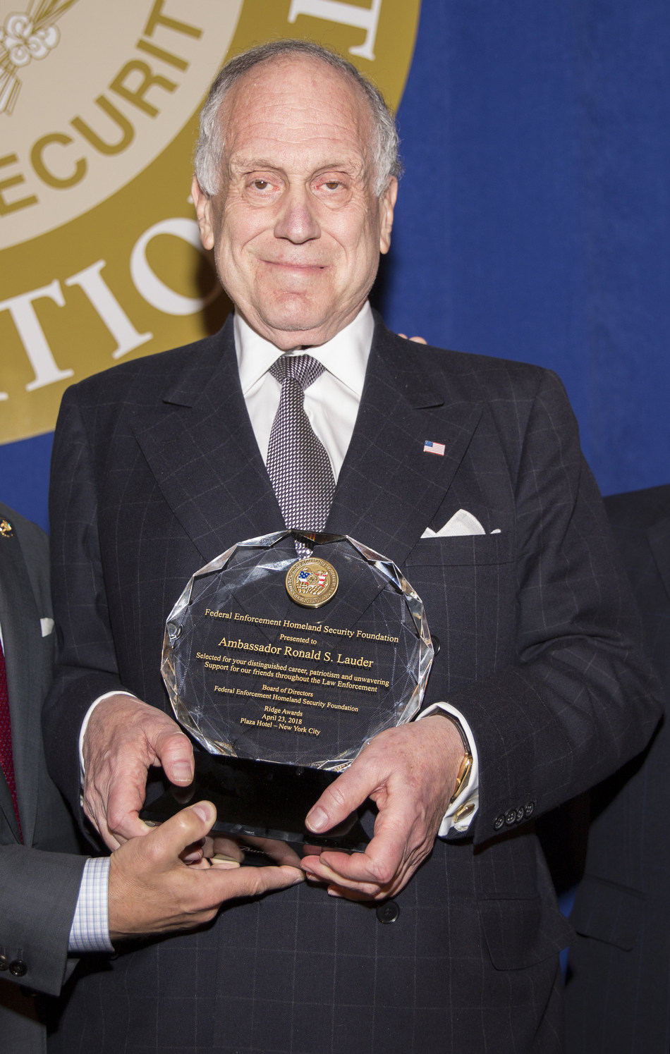 Leading Law Enforcement Group Honors Ronald S. Lauder