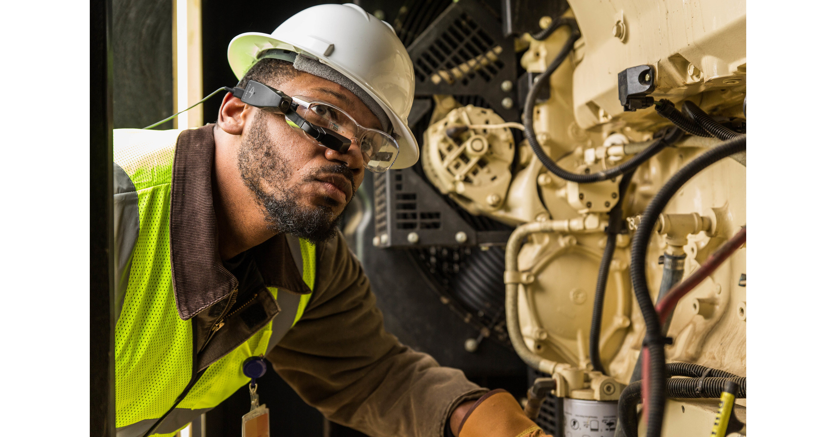 Kopin Unveils World's First Voice Controlled Wearable Smart Screen ...