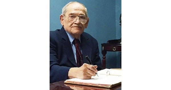 Nickolas E. Nasuta, Esq. is recognized by Continental Who's Who