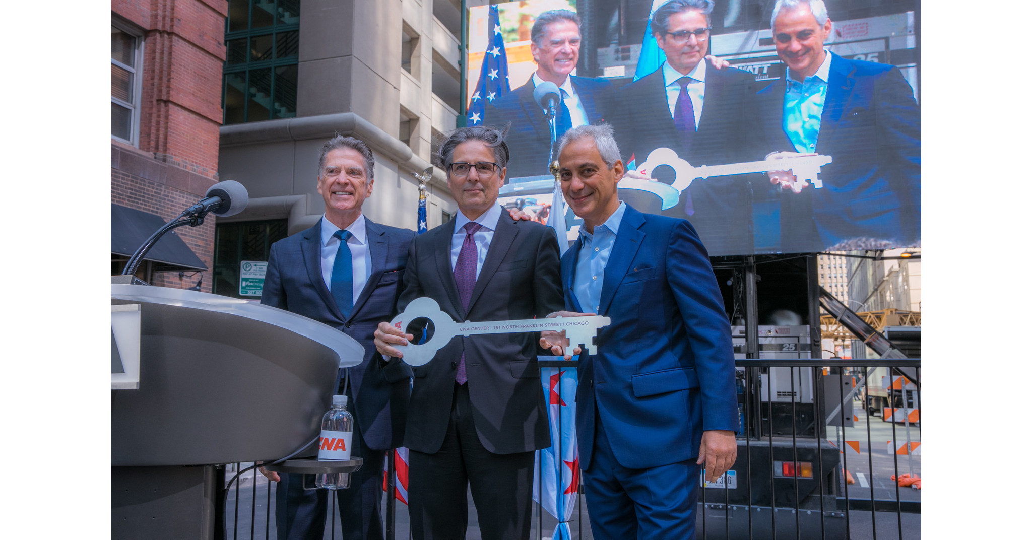 CNA, The John Buck Company and City of Chicago Celebrate Grand Opening ...