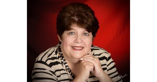 Mary Lannon Fangio is now recognized by Continental Who's Who