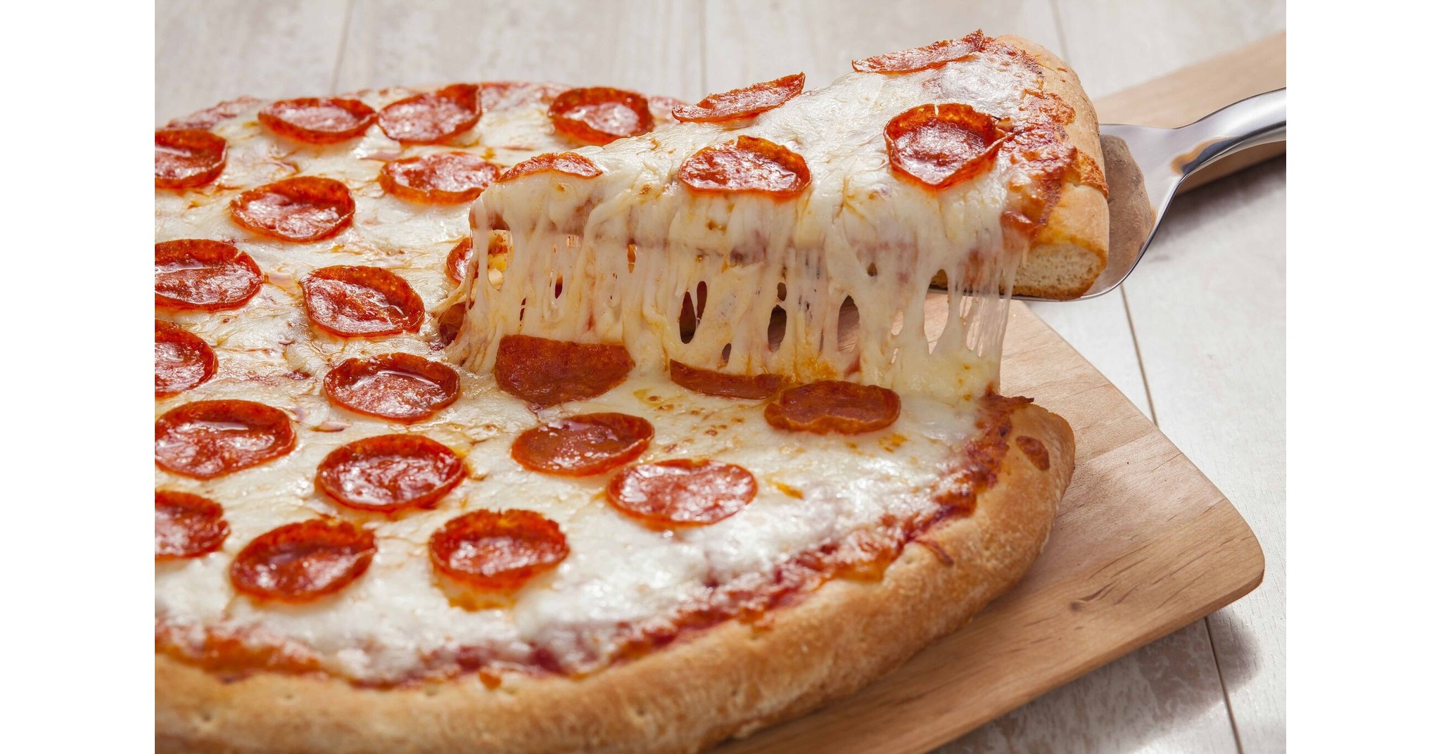 John's Incredible Pizza Company is calling all kid chefs!