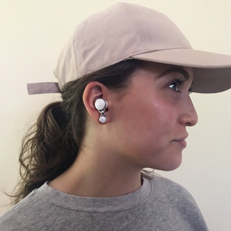 Revolutionary Swings Bluetooth Earrings Launch on Kickstarter