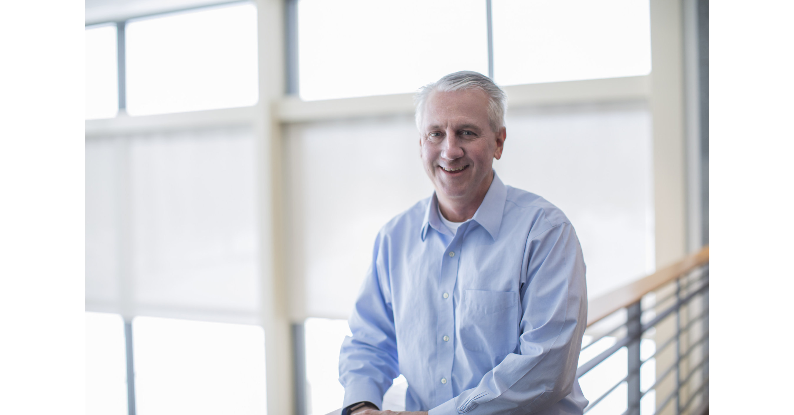 Jeffrey H. Barnes succeeds Iain Burns as President & CEO of Philips Canada