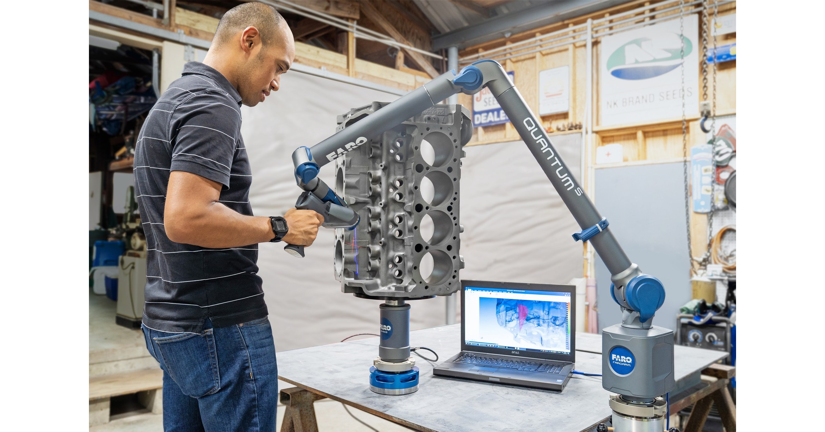 O Inovador FaroArm® com Oito Eixos da FARO® Define um Novo Padrão