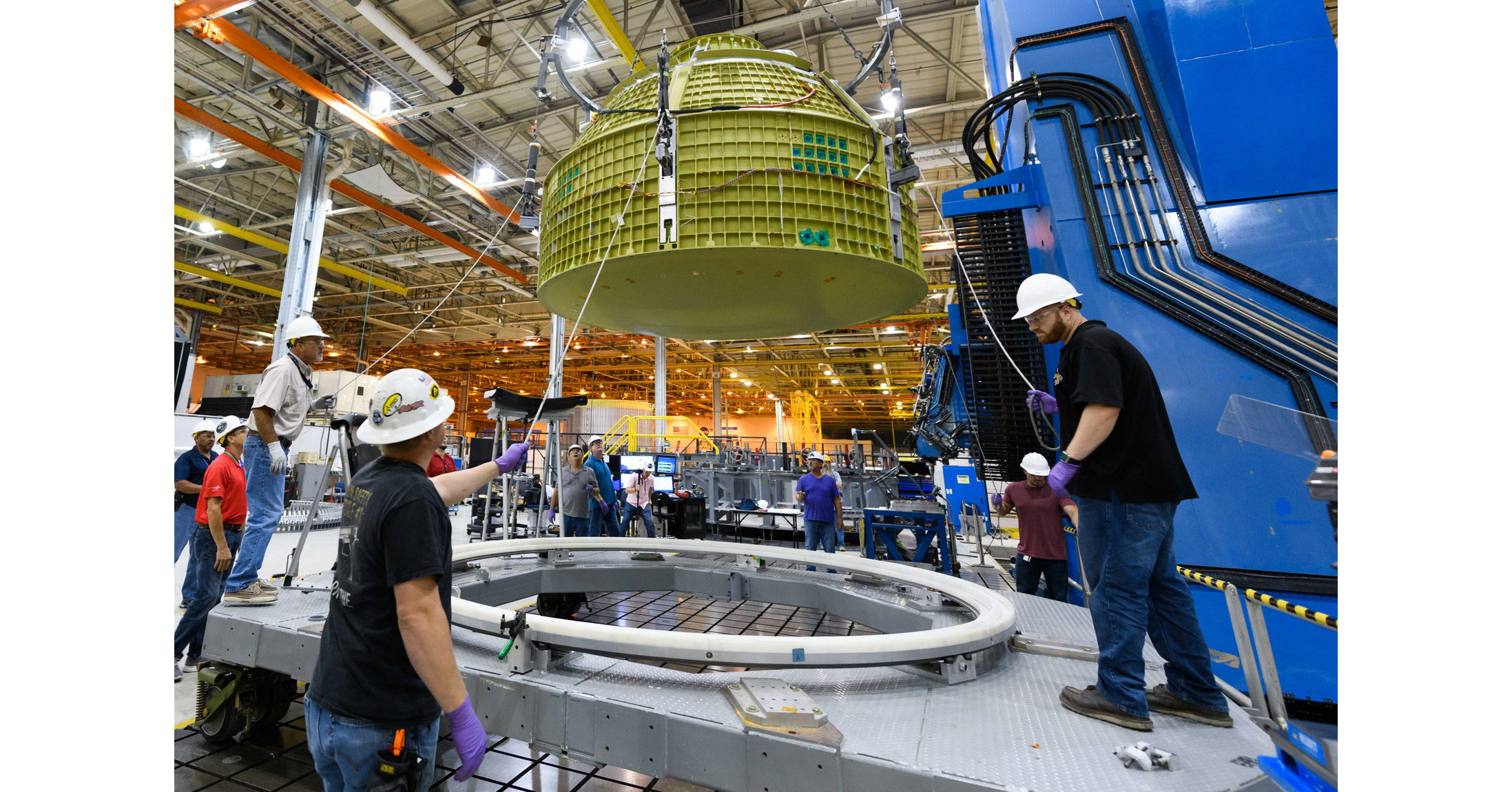 Lockheed Martin Begins Final Assembly on NASA's Orion Spaceship That ...