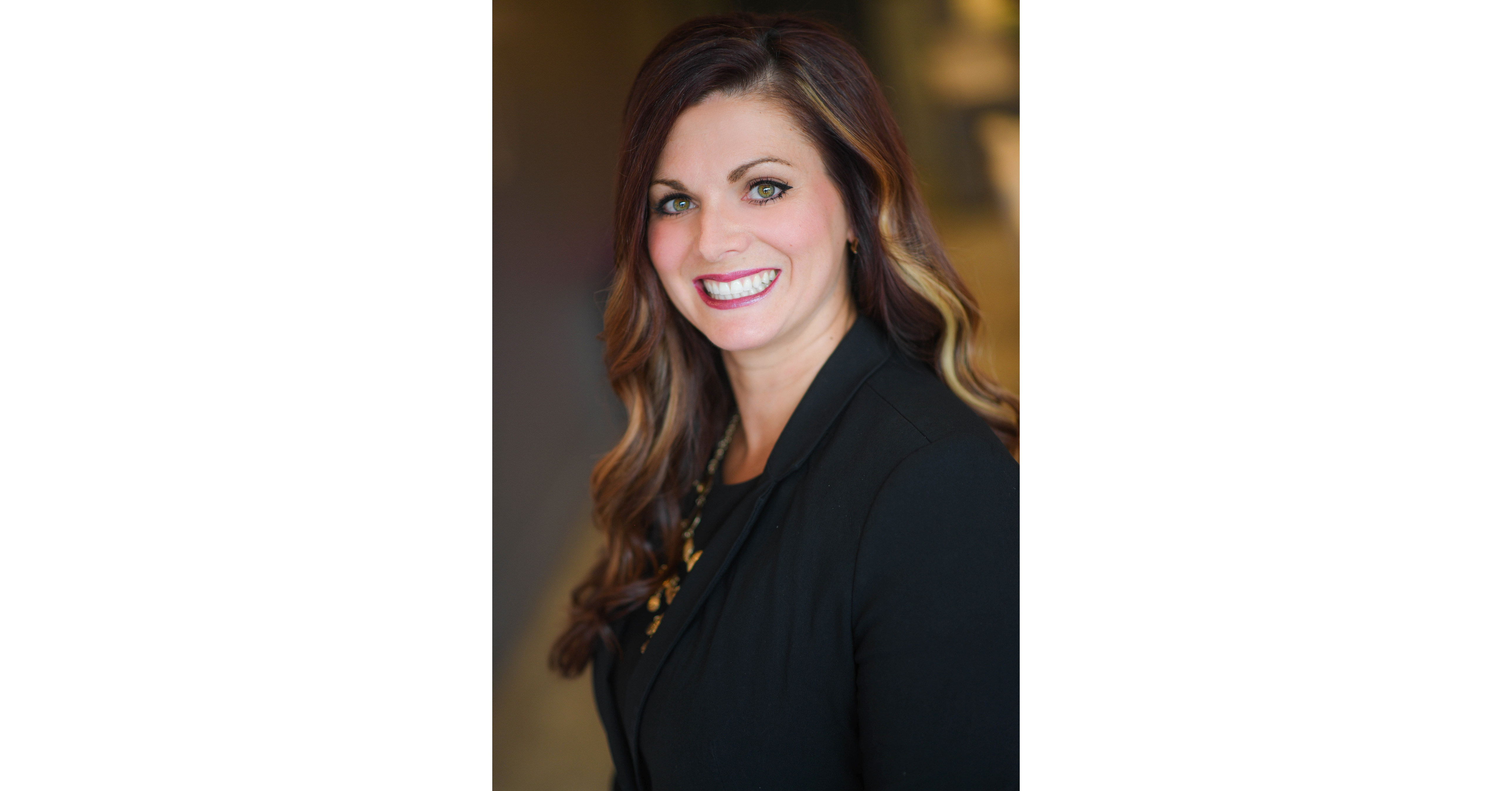 Siegfried Congratulates Mallory Frantz on New Leadership Role