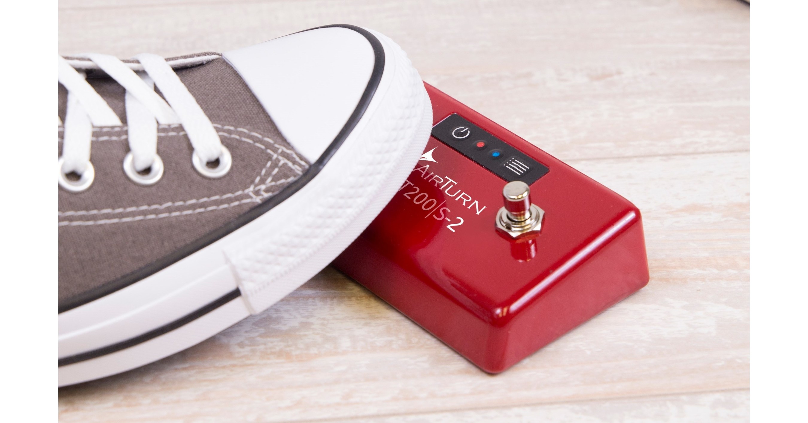 AirTurn Announces the Release of the Ultimate Foot Controller