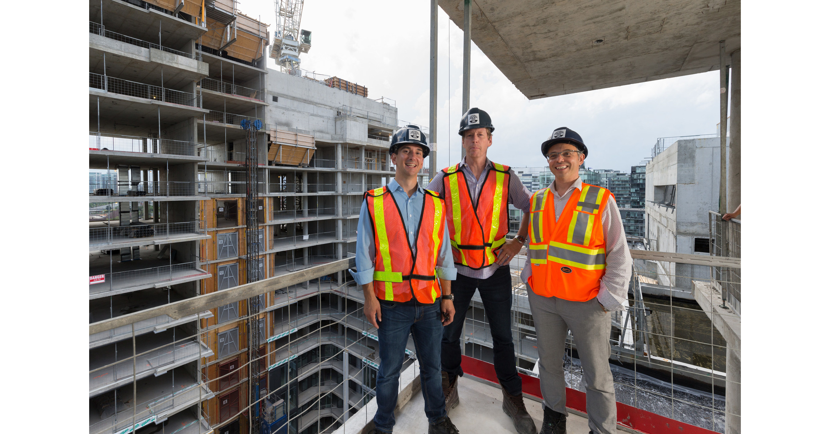 Minto Capital Celebrates Topping Off at 39 Niagara in Toronto