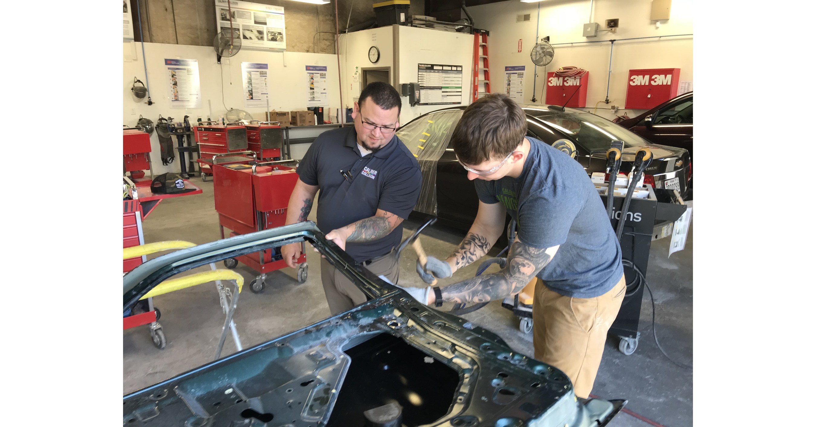 New Caliber Collision Academy Gives Ft. Carson Soldiers Opportunity to ...