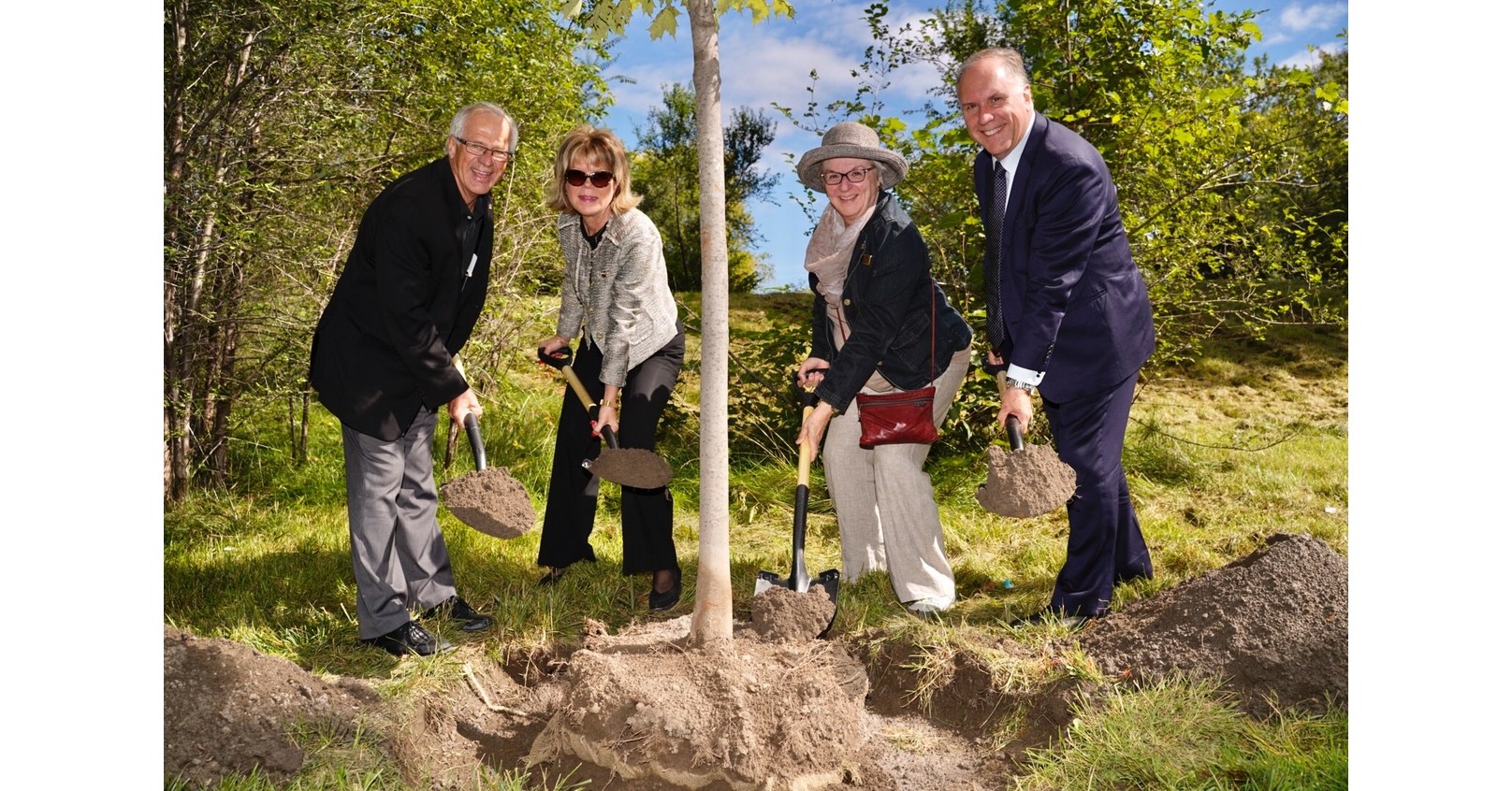 Planting of trees and shrubs: An important step in Montréal-Trudeau's ...