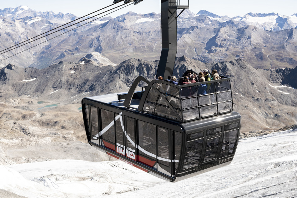 Inauguration in Tignes of the World's Largest and Highest Open-top ...