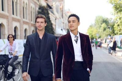 PERFECT-LOVER.COM 2036 starring Ming Dow premieres at Venice Film ...