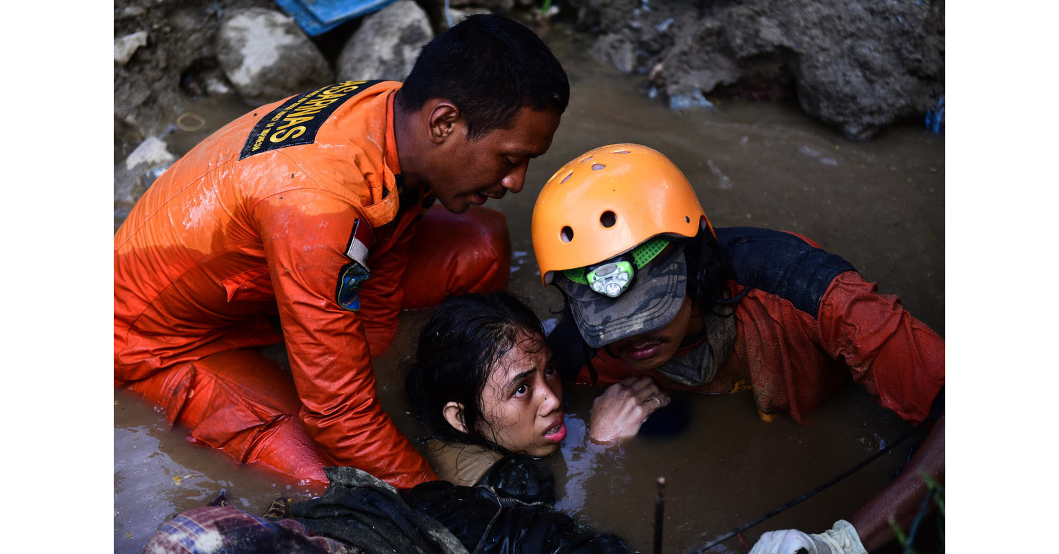 UNICEF is responding to the needs of the thousands of children affected ...