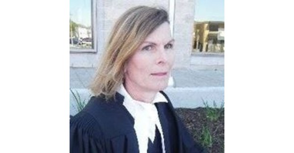 Wendy J. Elliott is recognized by Continental Who's Who