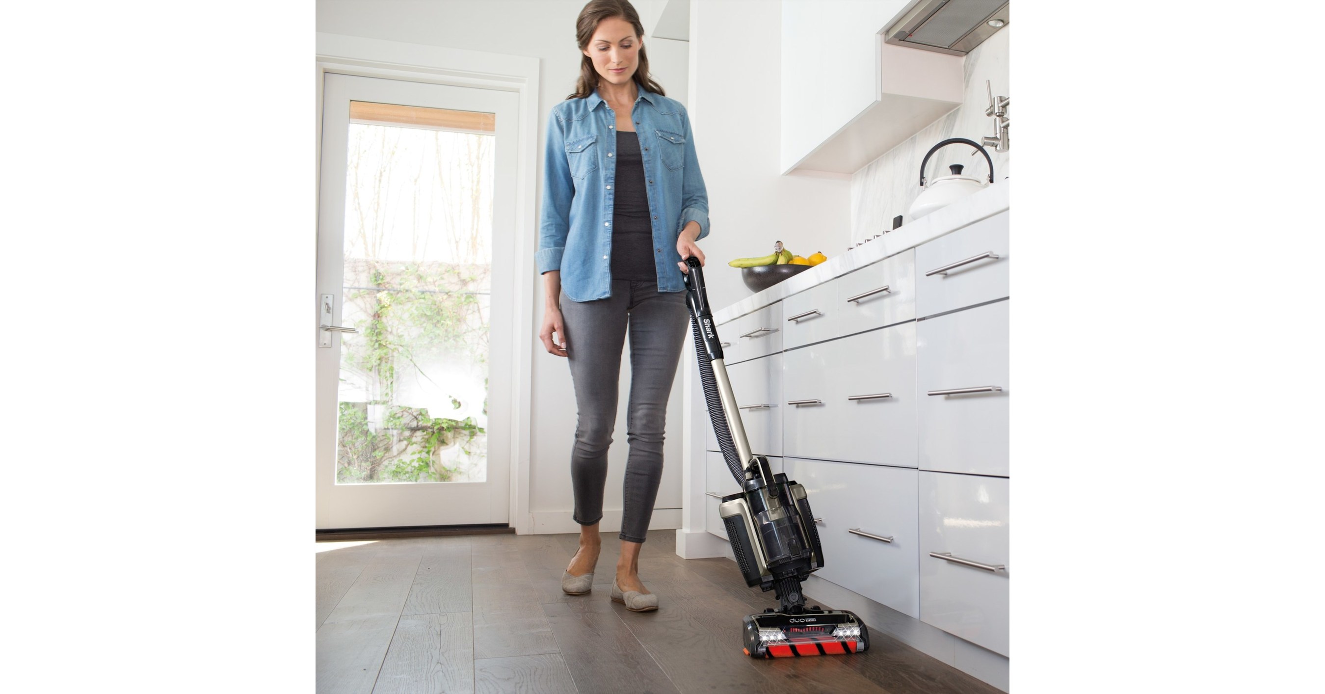 Shark® Revolutionizes Cordless Vacuuming For An Ultimate Cleaning ...