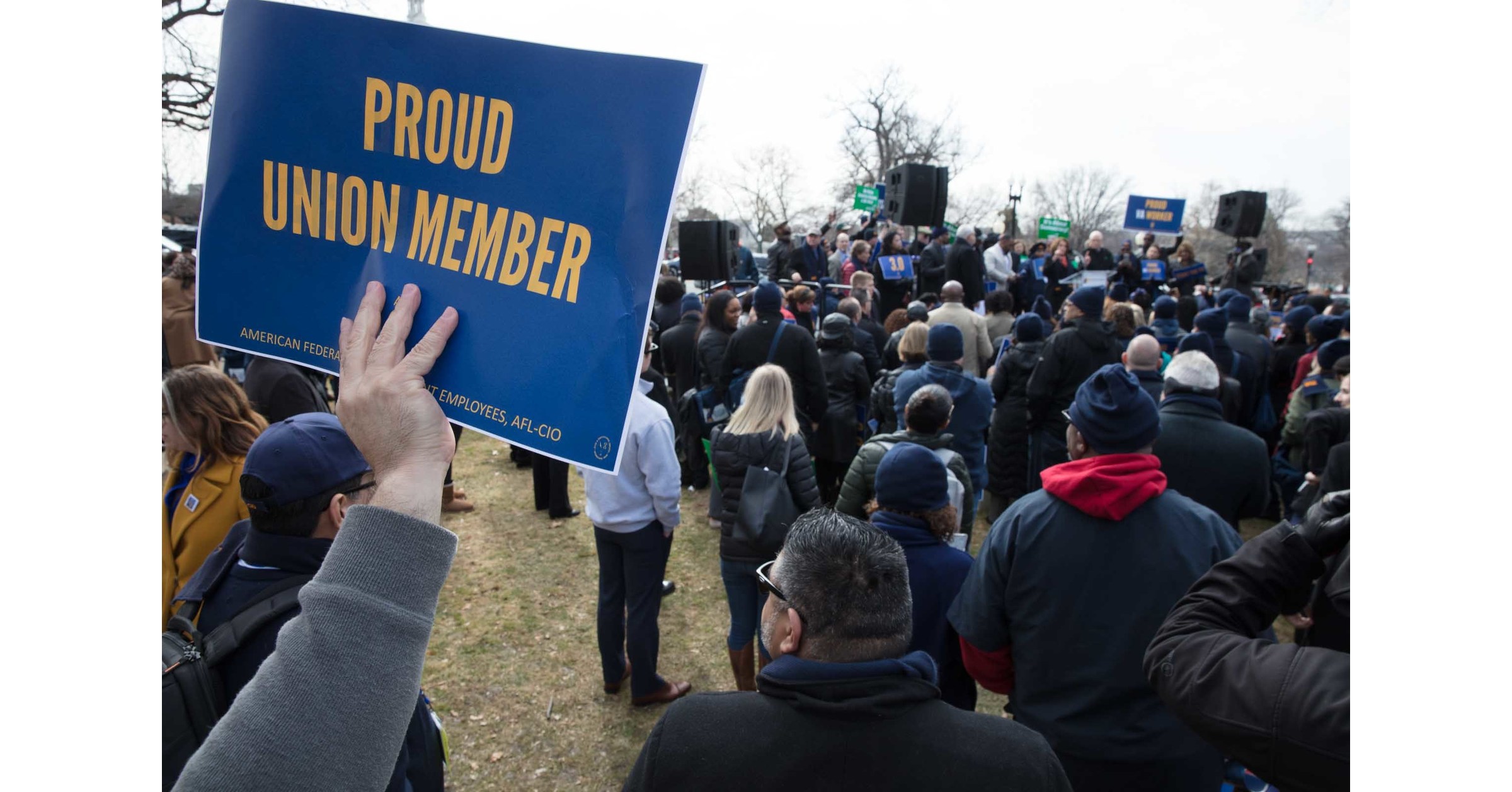 Largest Federal Union Stands in Solidarity with Steelworkers