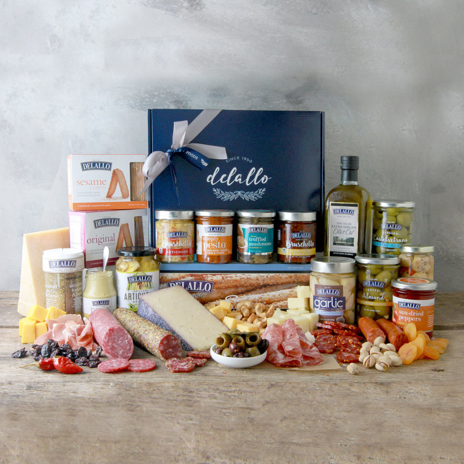 DeLallo Launches Cheese Board Gift Collections for the 2018 Holiday Season