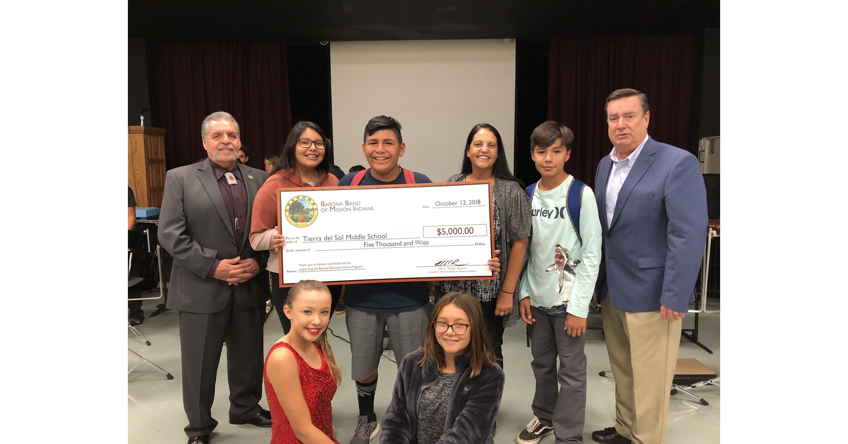 Barona Tribe Awards Tierra Del Sol Middle School an Education Grant
