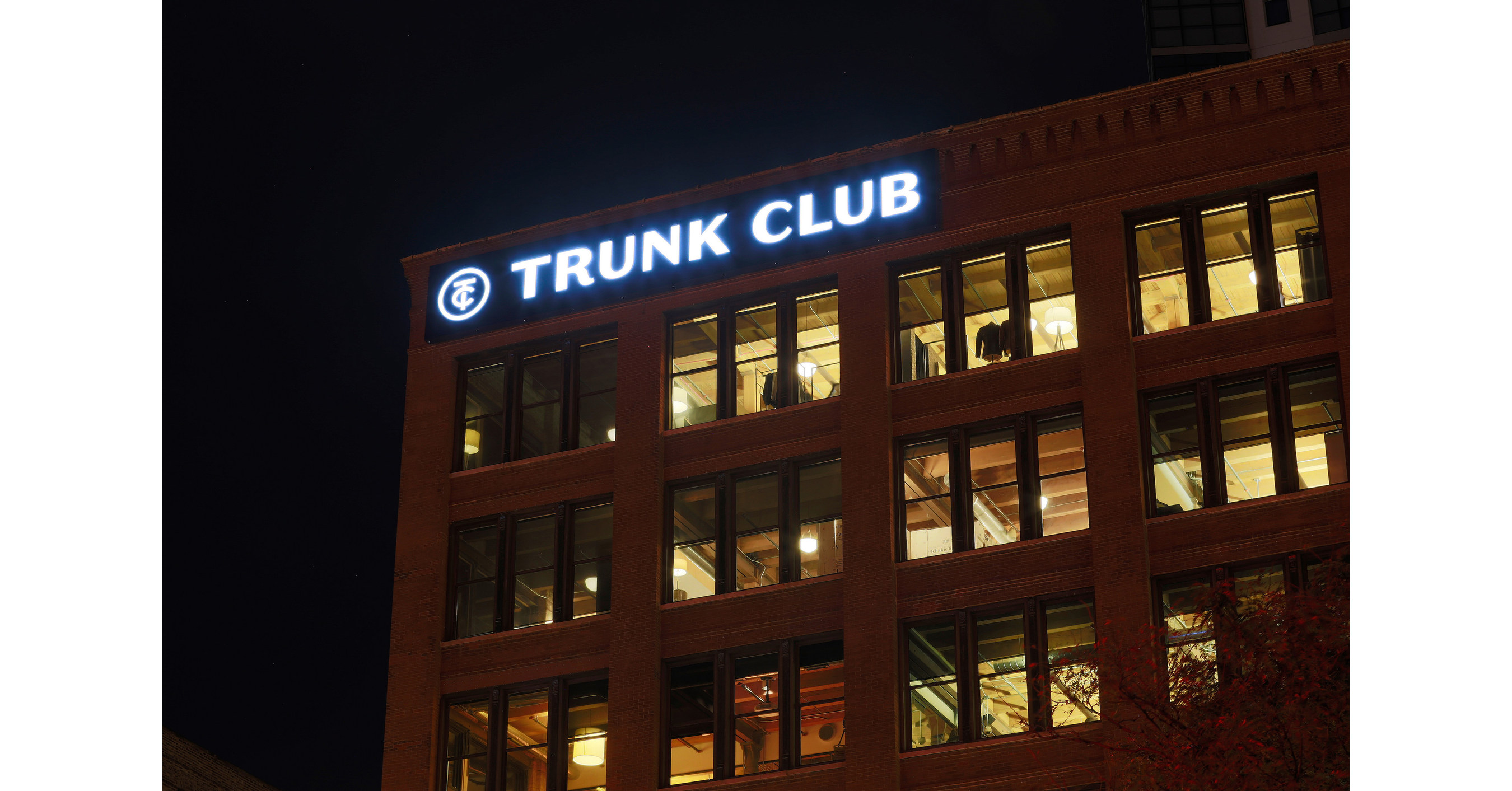 Trunk Club Unveils its Revamped Chicago Headquarters and Clubhouse with ...
