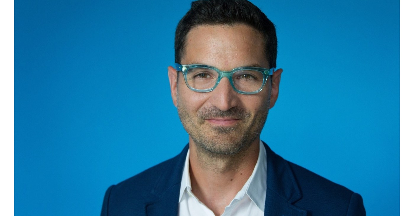 Houghton Mifflin Harcourt and Audible to Publish Guy Raz's "How I Built ...