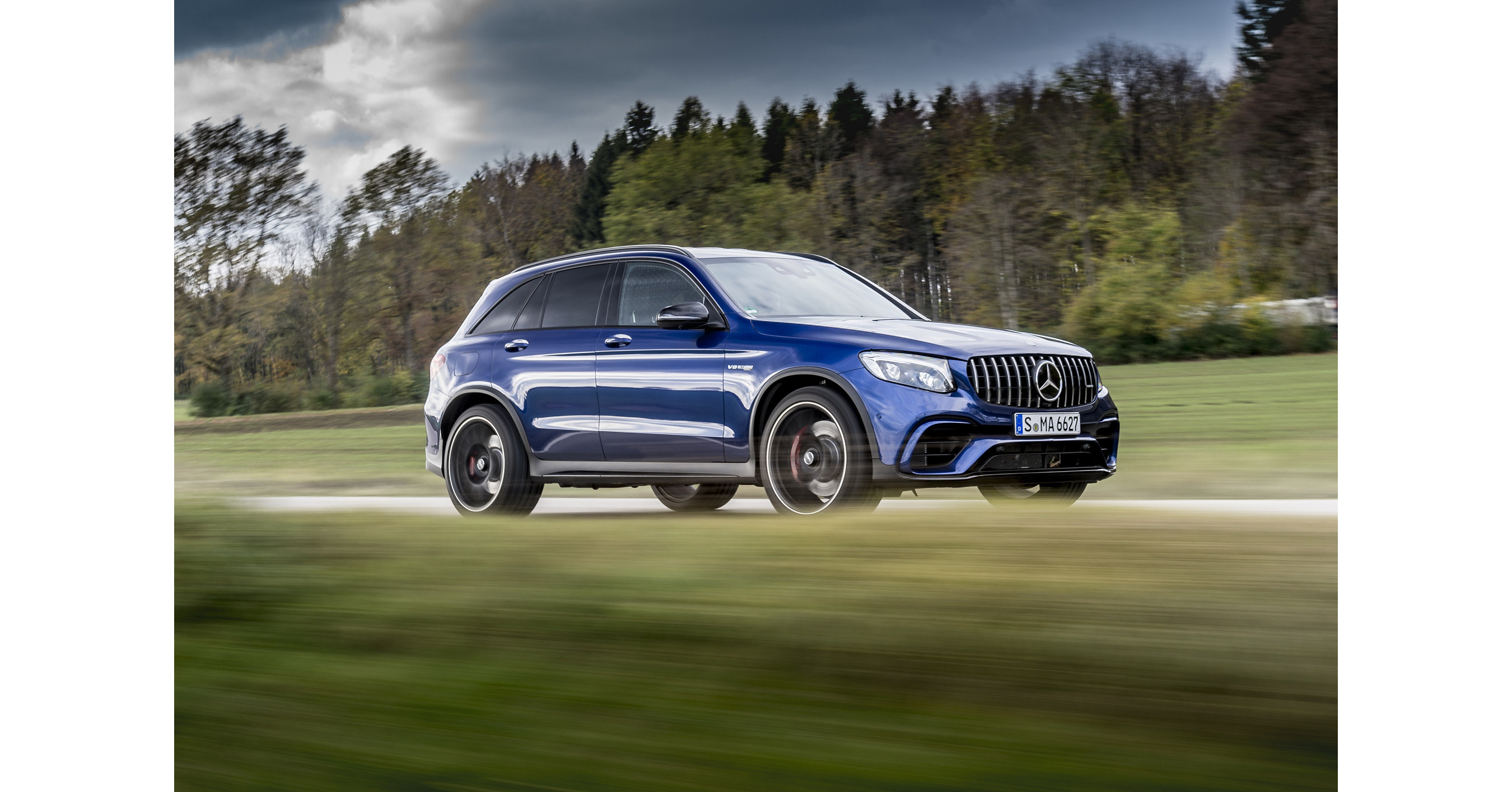 Mercedes-Benz Canada gains momentum in October