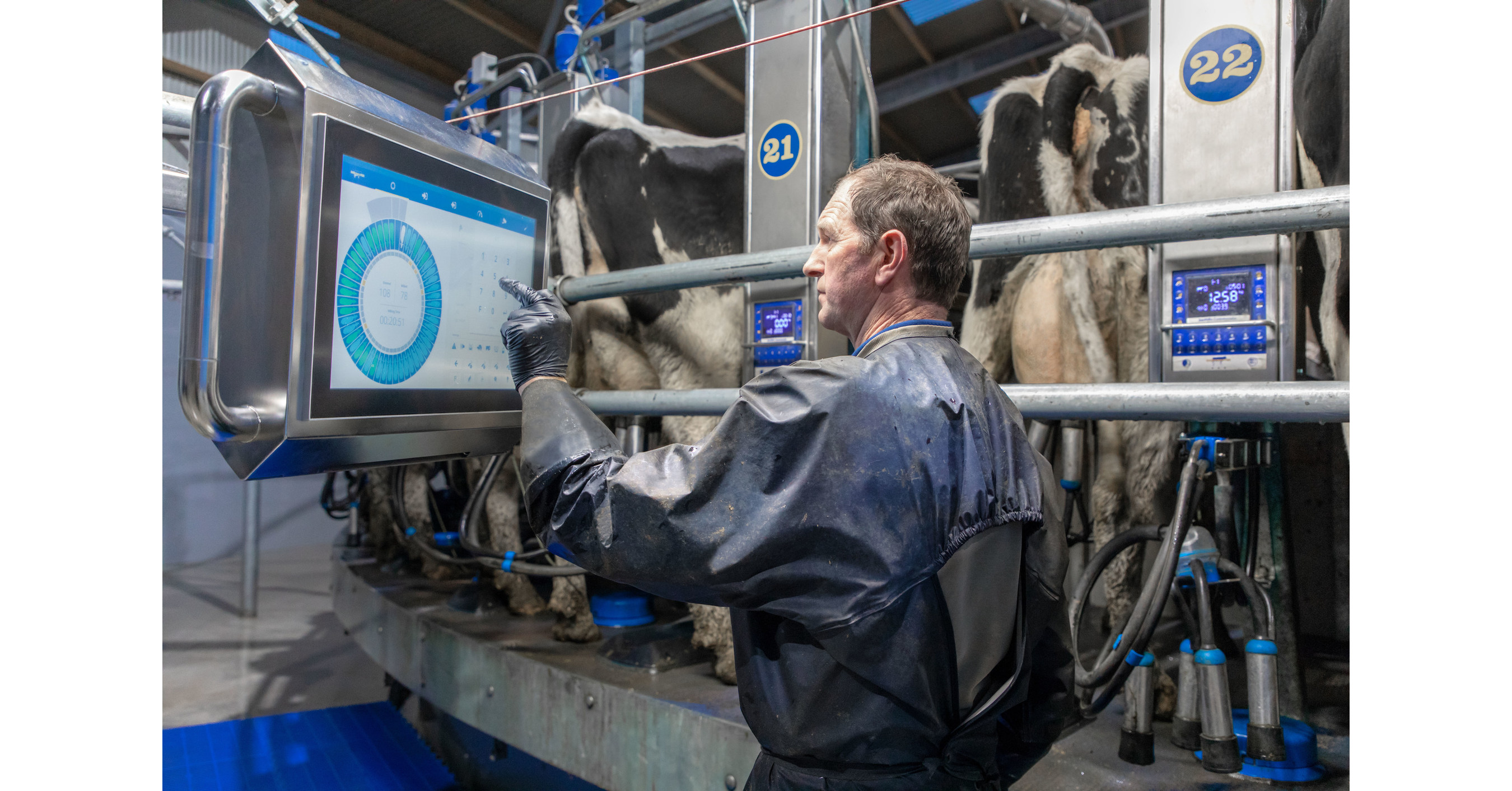 Eurotier Innovation Award for Dairymaster's Revolutionary New Mission ...