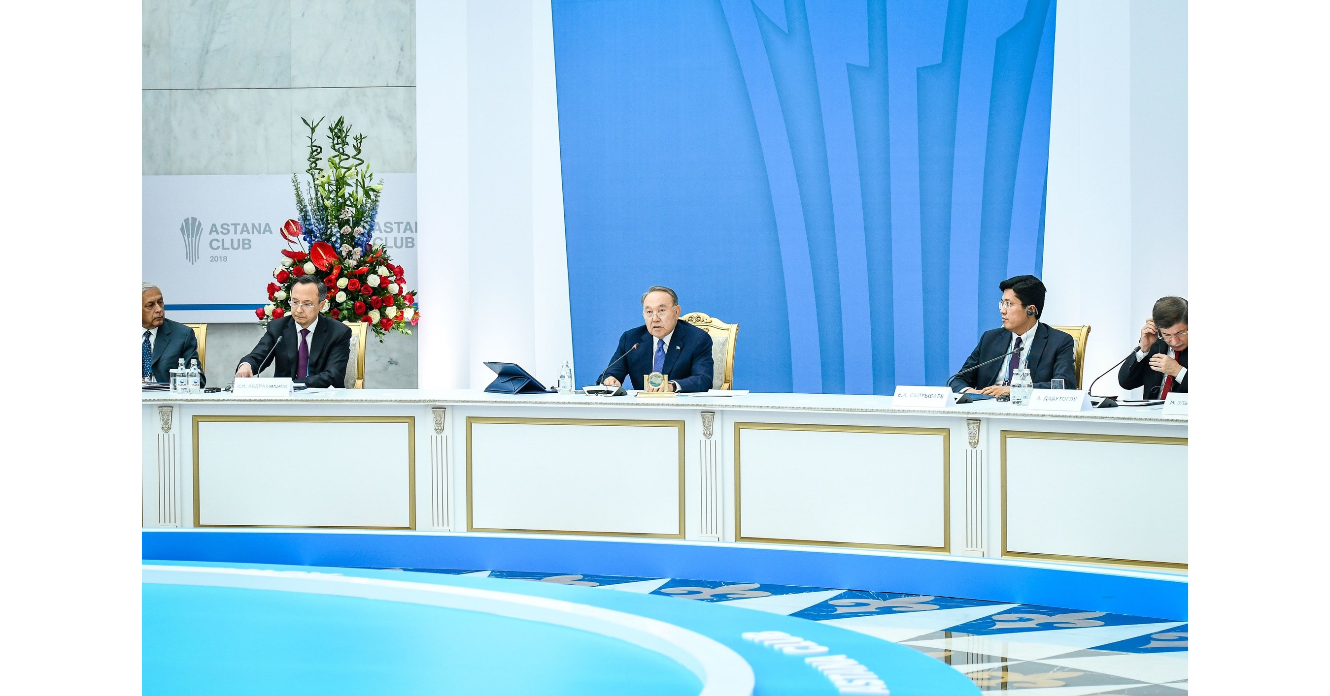 Astana Club: El mundo se enfrenta a una ralentización económica, que ...