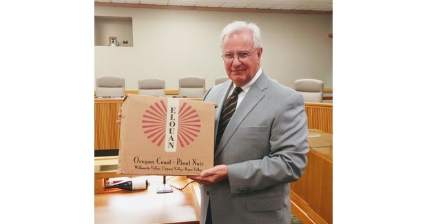 Rep. David Gomberg and Willamette Valley Vineyards Laud Wine Labeling ...