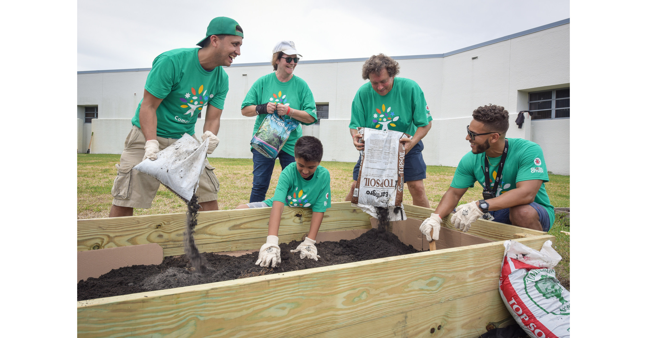 Comcast Awards More Than $300,000 in Grants to Community Partners in ...
