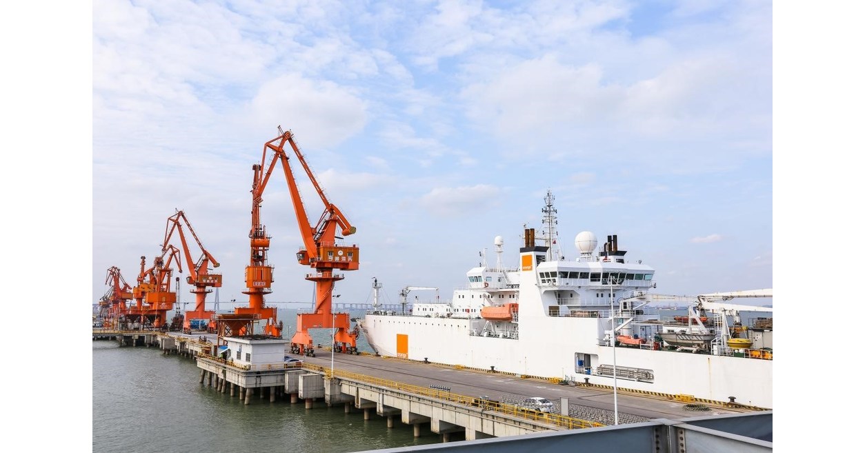 Hengtong provee a Chile un cable óptico submarino de 3000 km y celebra ...