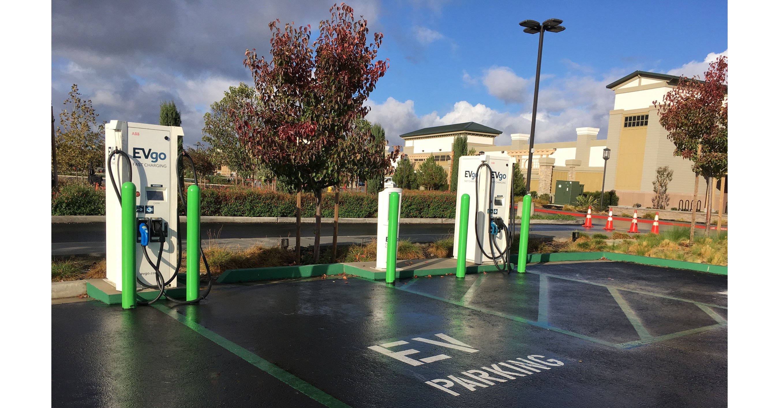 Hyundai Motor Group (HMG) Contracts With EVgo To Give EV Drivers Easy ...