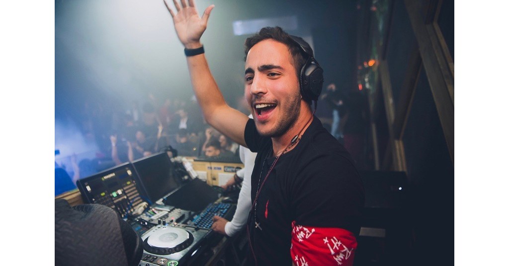 Tiago Amorim aproveita fama relâmpago, vira DJ nos EUA e tem agenda cheia