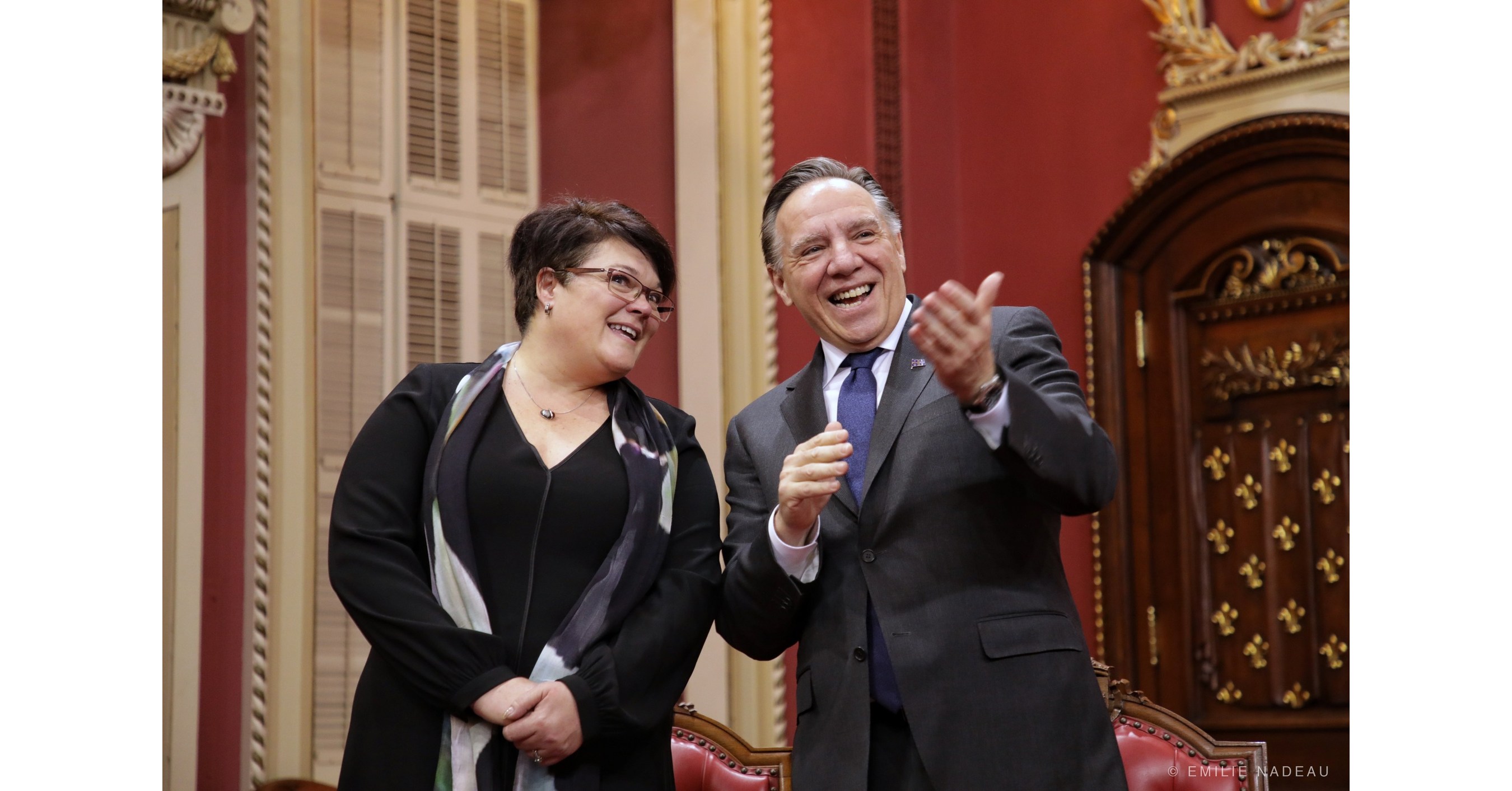 Assermentation de Nancy Guillemette - Le premier ministre du Québec ...