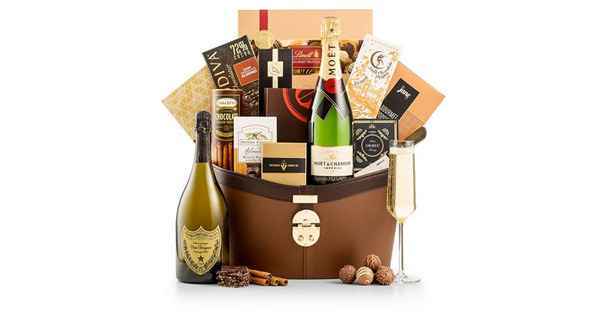 Gift Gurus Still Delivering Holiday Gifts Worldwide