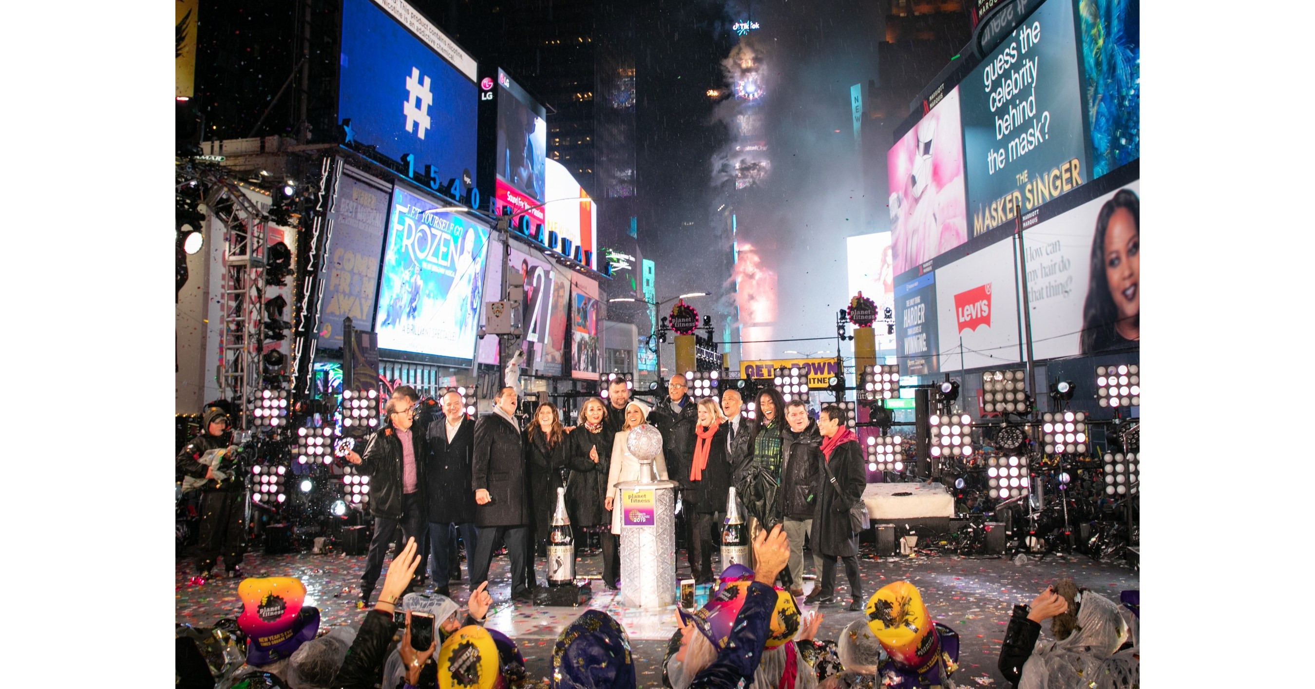 Journalists Honored At Times Square New Year's Eve As The International ...