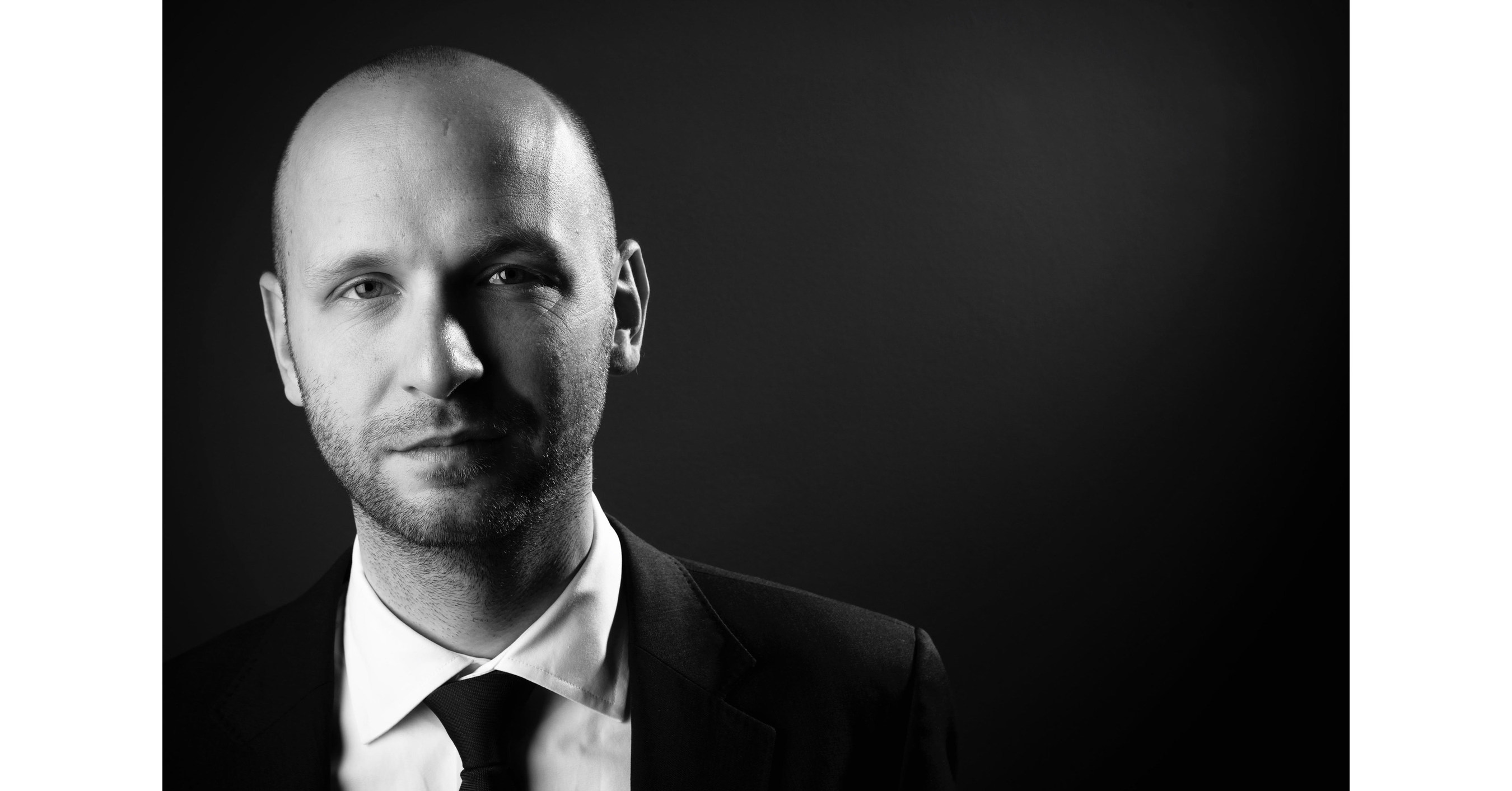 Former Burson-Marsteller and Blue State Digital Executive Thomas ...
