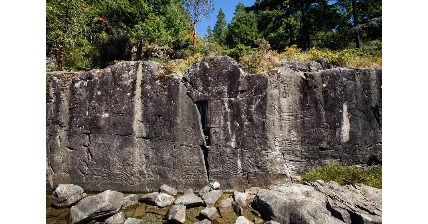Images on Stone: the Secrets of Rock Art in Canada