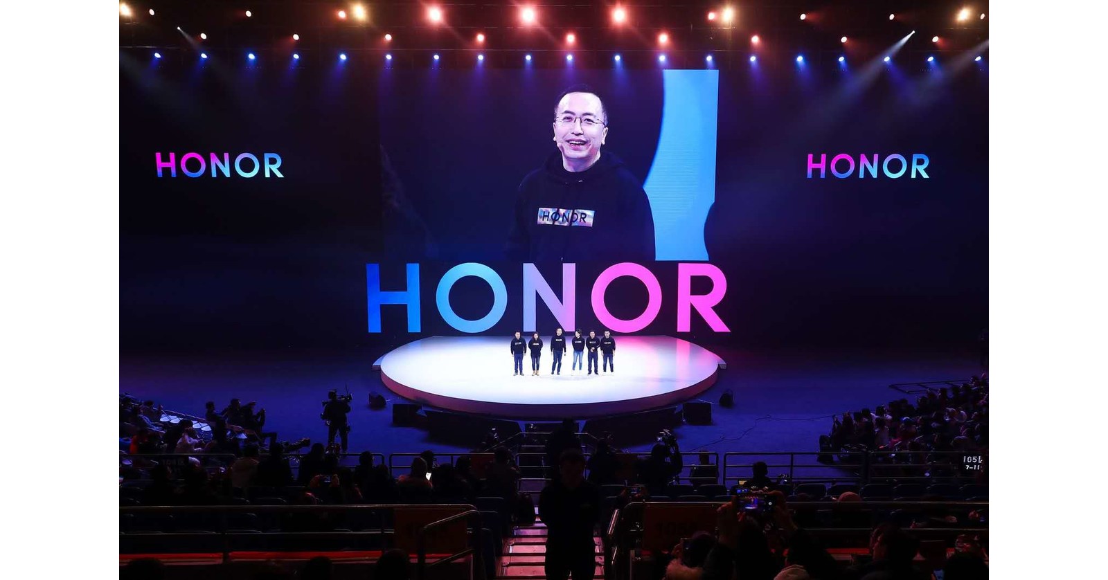 HONOR tem grande crescimento apesar do declínio global da indústria