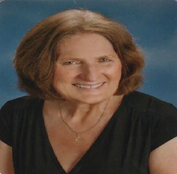 Kathy Henkel is recognized by Continental Who's Who