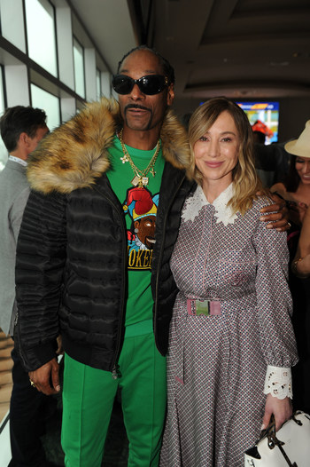 Snoop Dogg, Mark Ronson, Bella Thorne, Evander Holyfield And Dennis ...