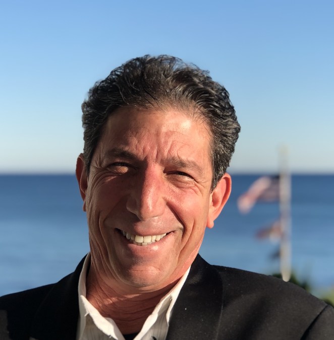 Mitch Lewis's Instagram, Twitter & Facebook on IDCrawl