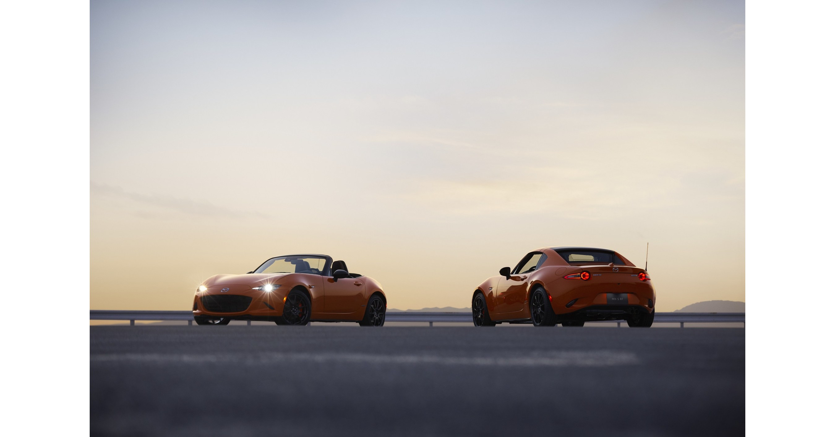 Mazda Unveils MX-5 30th Anniversary Edition in Racing Orange