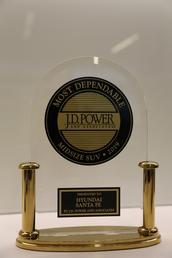 Hyundai Santa Fe Ranked Most Dependable Midsize SUV By J.D. Power
