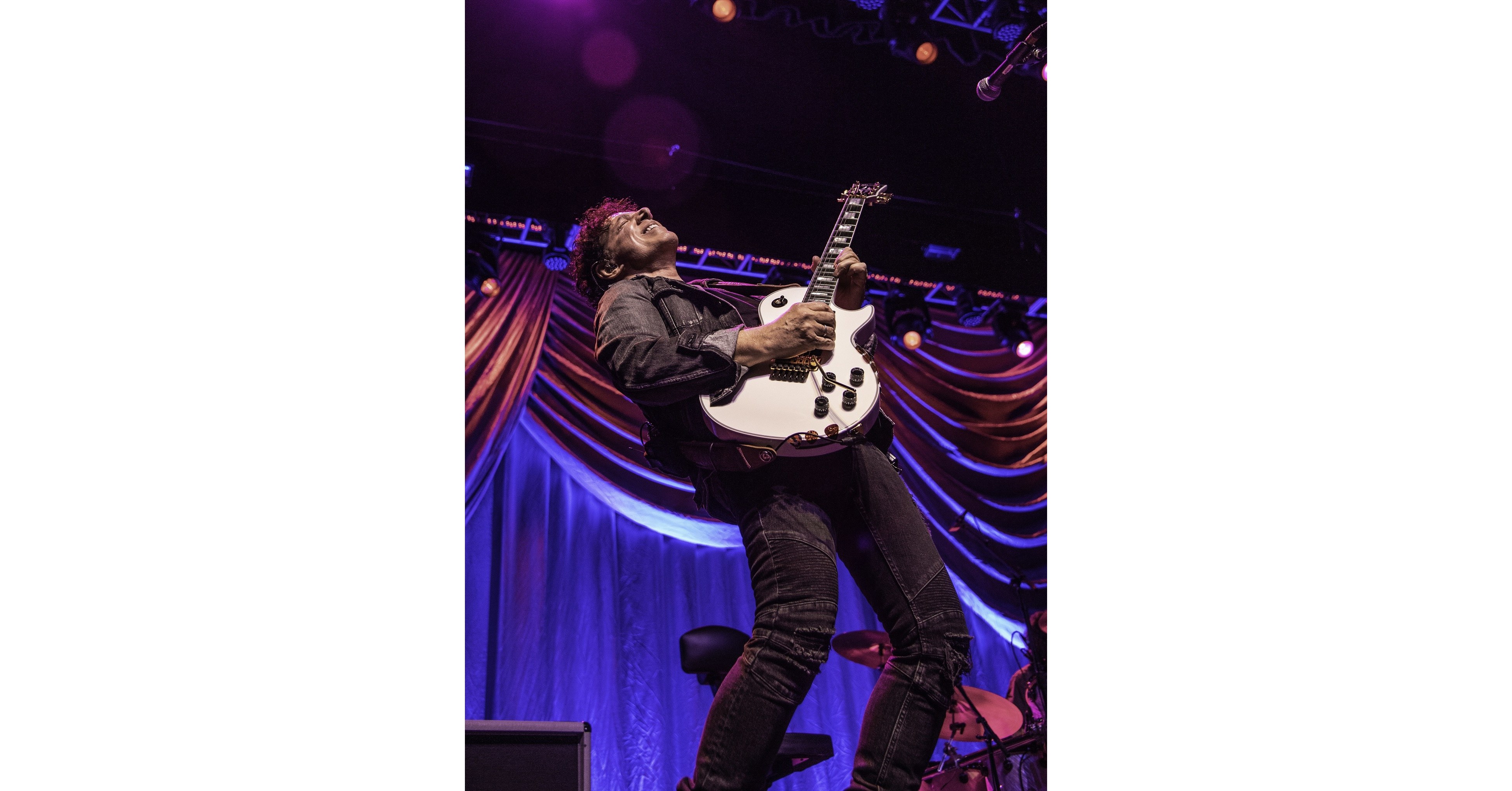 Journey Guitarist and Rock & Roll Hall of Famer Neal Schon is Gifted ...