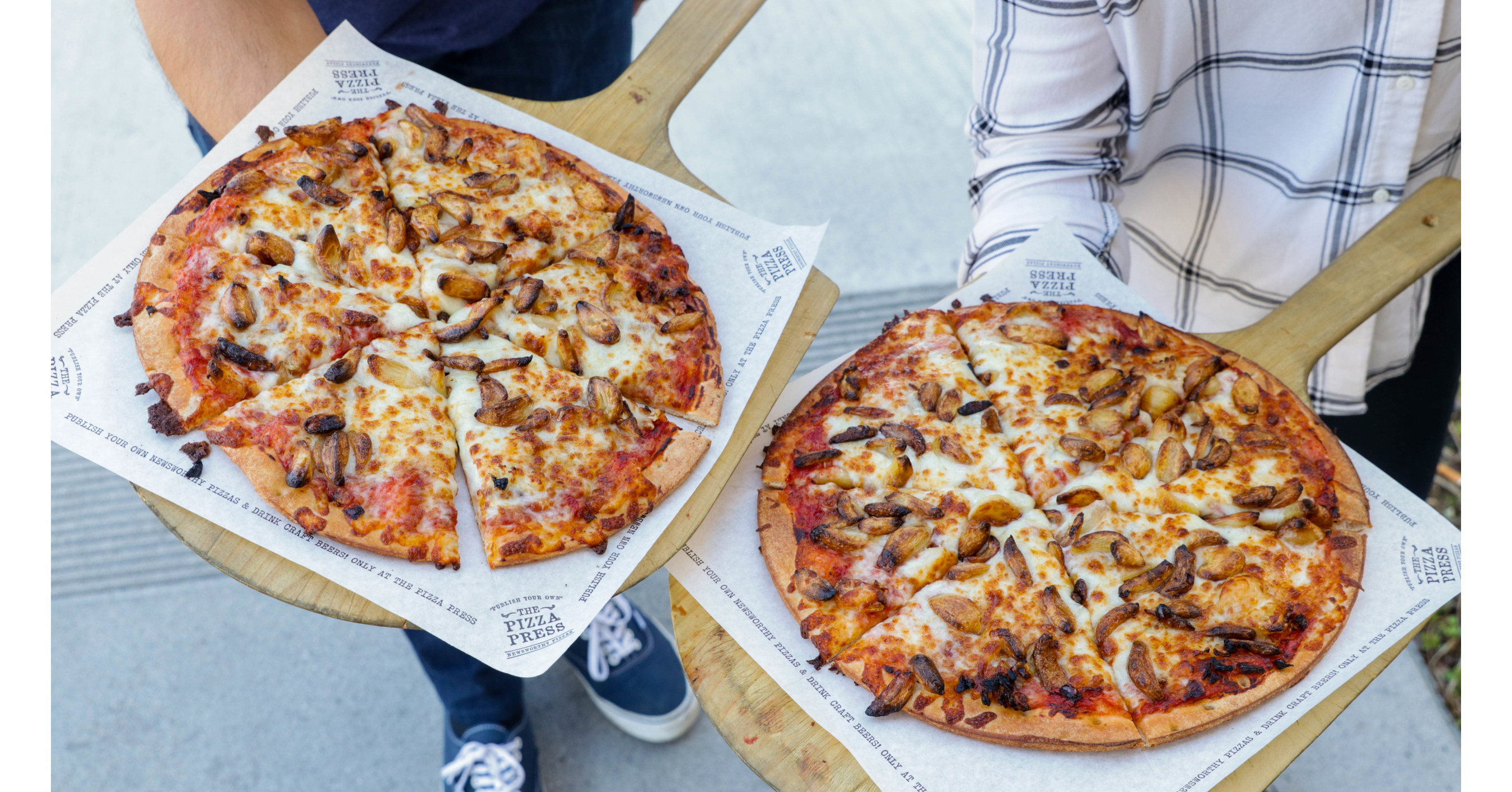 The New 'EXTRA STINKY' Personal Pizza Has TWO HEADS OF ROASTED GARLIC