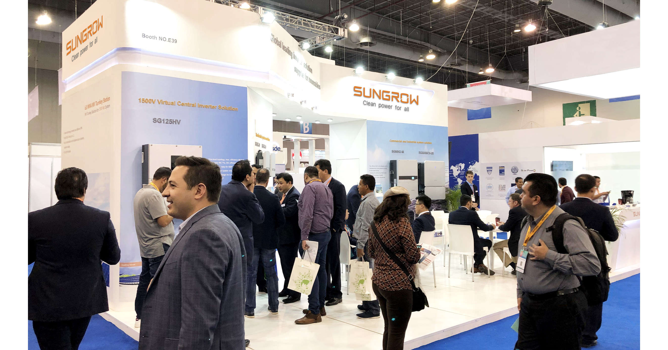 Sungrow Exhibe Sus Soluciones Insignia De Inversor Fotovoltaico En